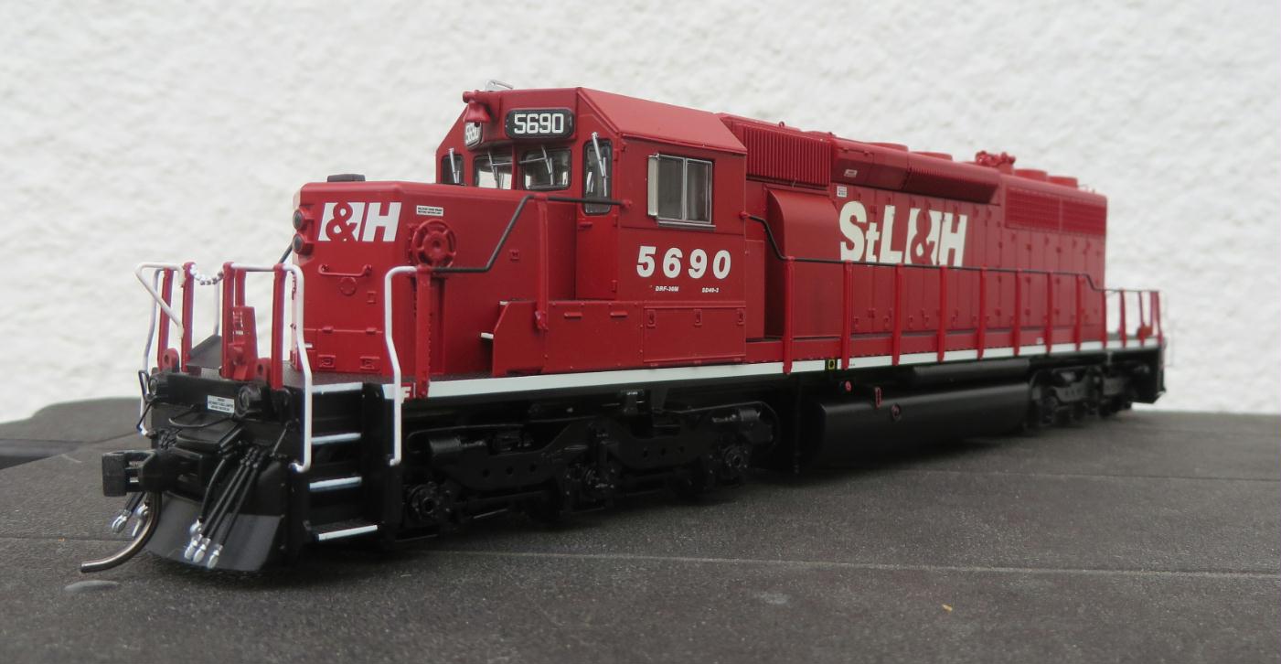 CP Rail SD40-2s
